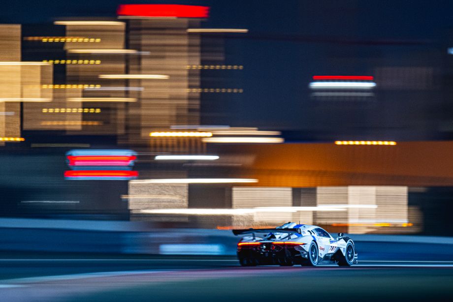 Интервью с Романом Русиновым о дебюте серийной Rossa LM GT в гонках и ...