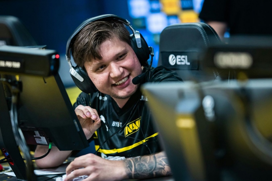 Топ игроков по количеству медалей MVP за NAVI в CS, iM, b1t, electroNic ...