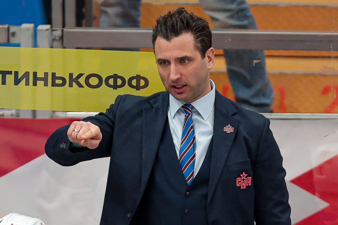 Глава хоккейной Медиалиги: хочется ещё раз увидеть у нас Романа Ротенберга - Чемпионат