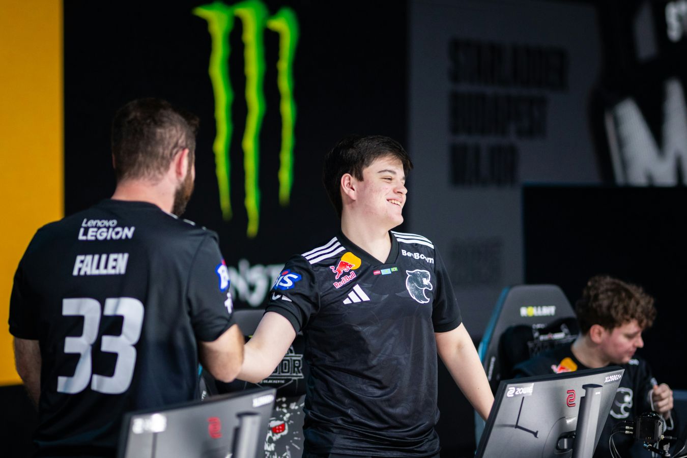 FURIA вышла в плей-офф StarLadder Budapest Major — 2025 по CS 2 ...