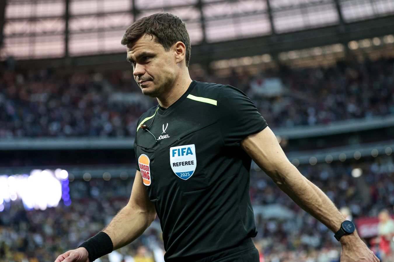 Арбитр Федотов разобрал судейство Левникова в дерби «Динамо» — ЦСКА - Чемпионат